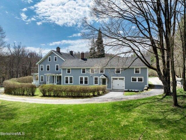 condo with 3 bedroom, Williamstown MA ES105144546