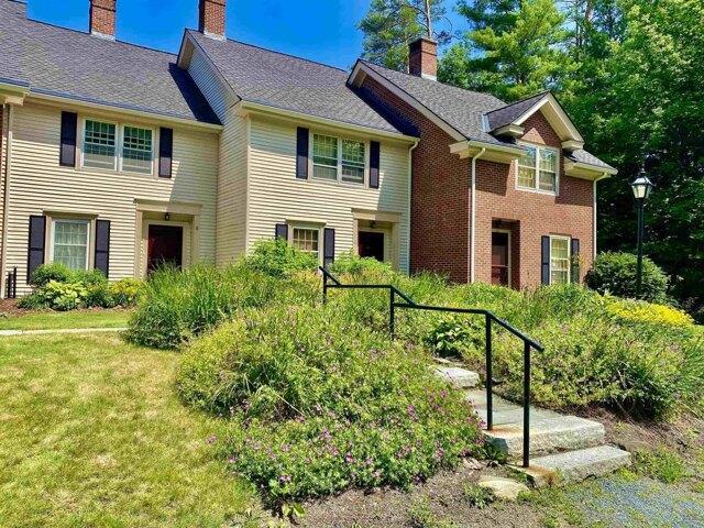 condo with 3 bedroom, Woodstock VT ES105277716