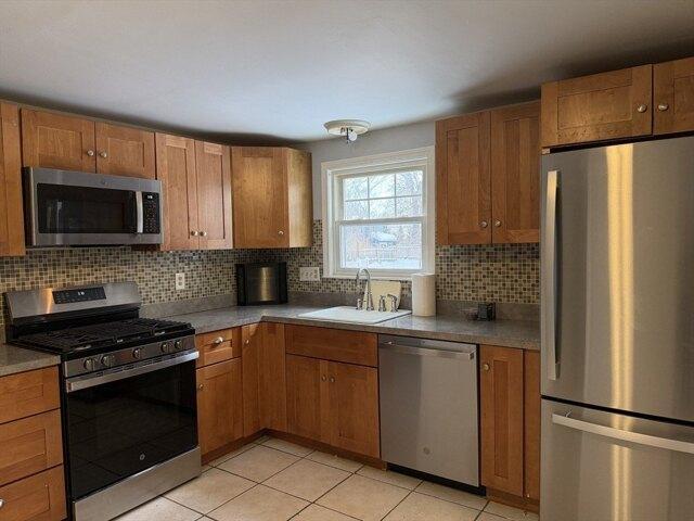 condo with 3 bedroom, Woburn MA DLS102860605