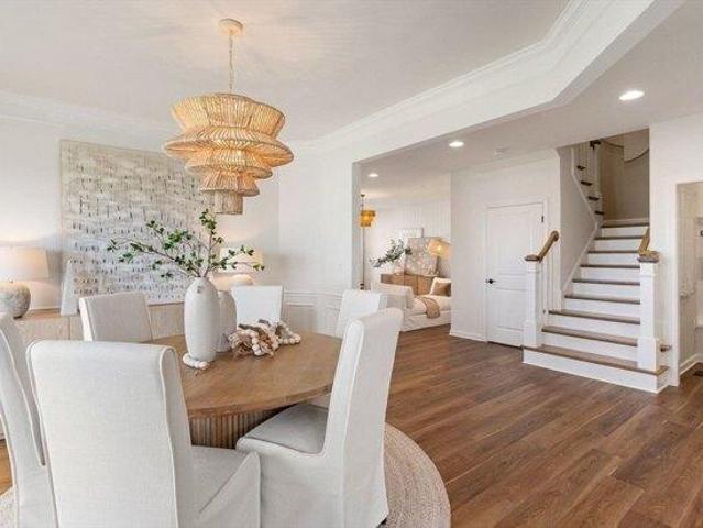 condo with 3 bedroom, Woburn MA DS102255910