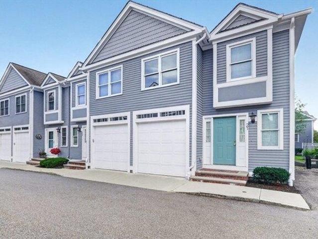 condo with 3 bedroom, Woburn MA DS104265406