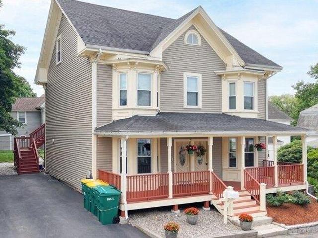 condo with 3 bedroom, Woburn MA ES104544116
