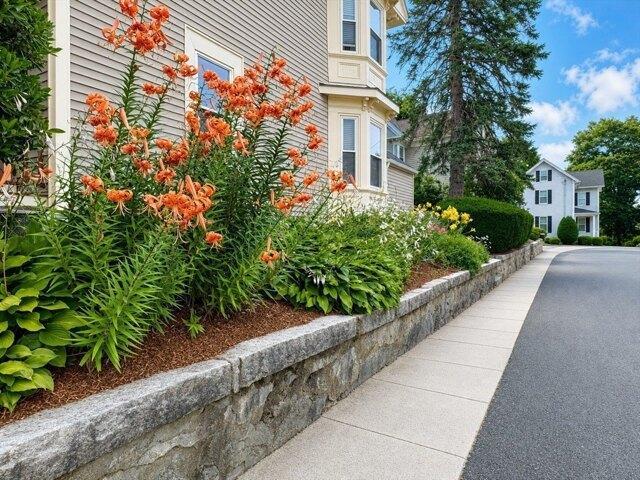 condo with 3 bedroom, Woburn MA ES105116024