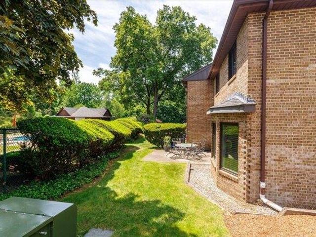 condo with 3 bedroom, Worcester MA ES103441093