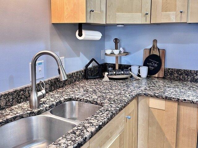 condo with 3 bedroom, Worcester MA ES103442901