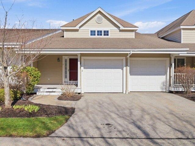 condo with 3 bedroom, Worcester MA ES104654293