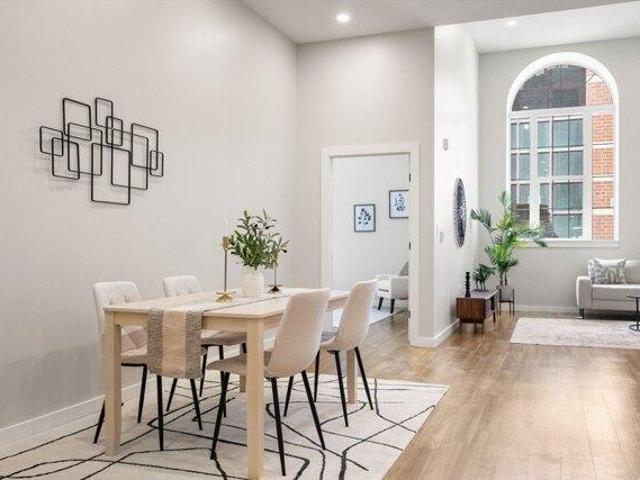 condo with 3 bedroom, Worcester MA ES104920768