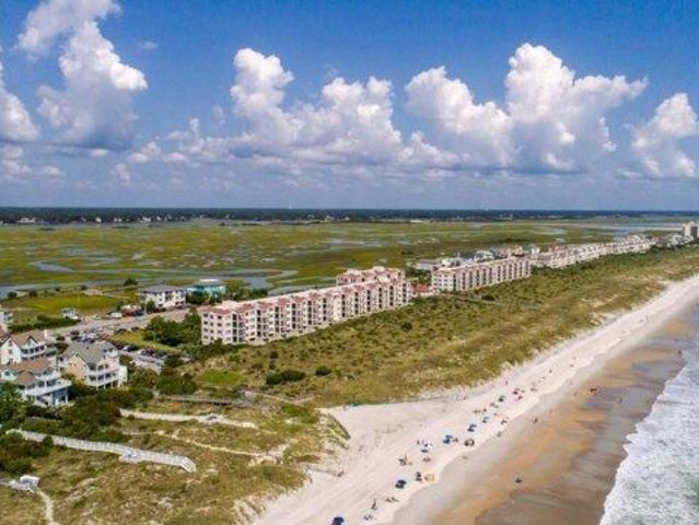 condo with 3 bedroom, Wrightsville Beach NC ES104907733