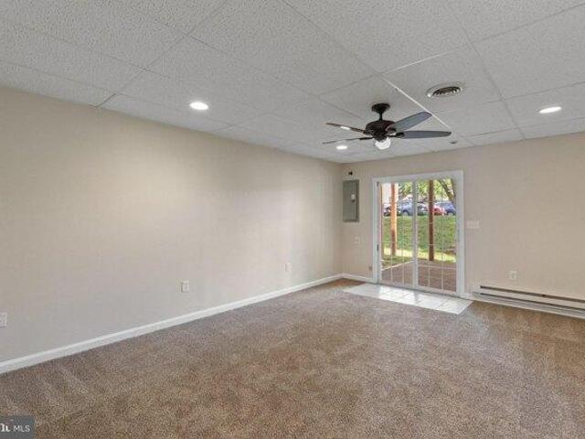 condo with 3 bedroom, York PA ES104906536