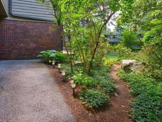 condo with 3 bedroom, Acton MA ES103248179