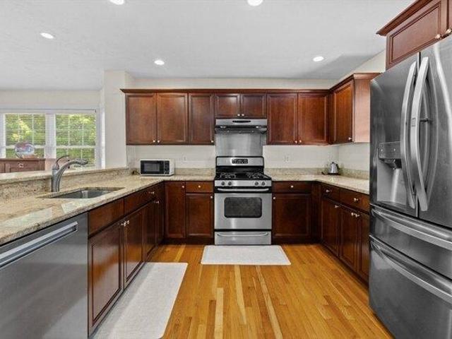 condo with 3 bedroom, Acton MA ES103667256