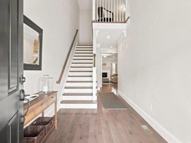 condo with 3 bedroom, Amesbury MA ES105080973