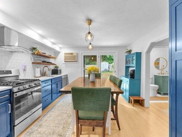 condo with 3 bedroom, Amesbury MA ES105229167