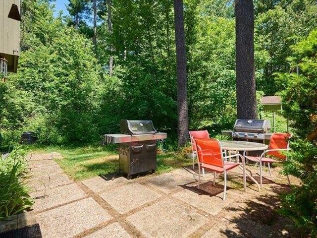condo with 3 bedroom, Amherst MA DS104440425