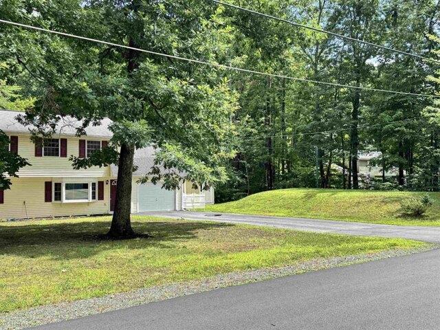 condo with 3 bedroom, Amherst NH ES104835571
