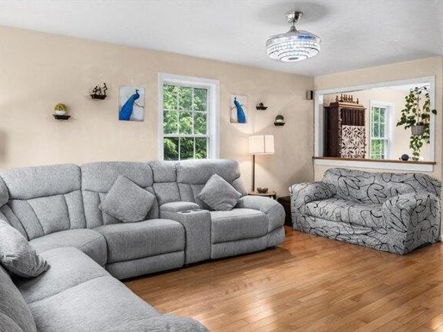 condo with 3 bedroom, Ashland MA ES103885109