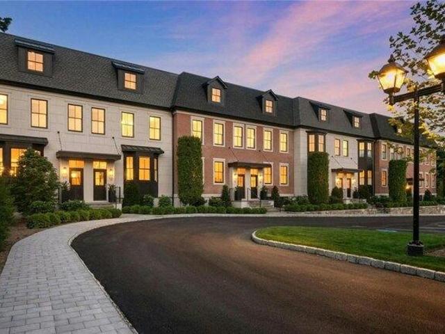condo with 3 bedroom, Armonk NY DLS93453106