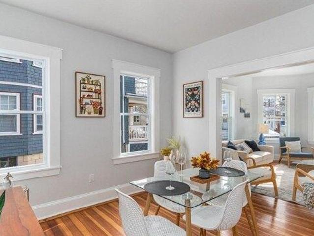 condo with 3 bedroom, Arlington MA DLS103100310