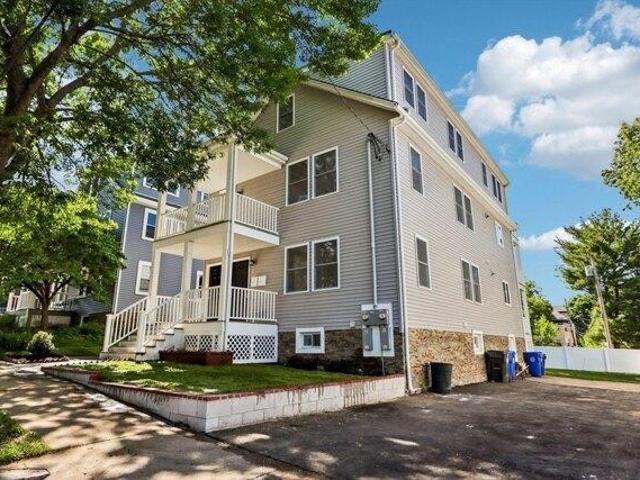 condo with 3 bedroom, Arlington MA DS103433574