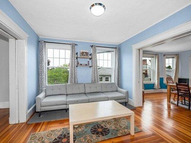 condo with 3 bedroom, Arlington MA ES103444083