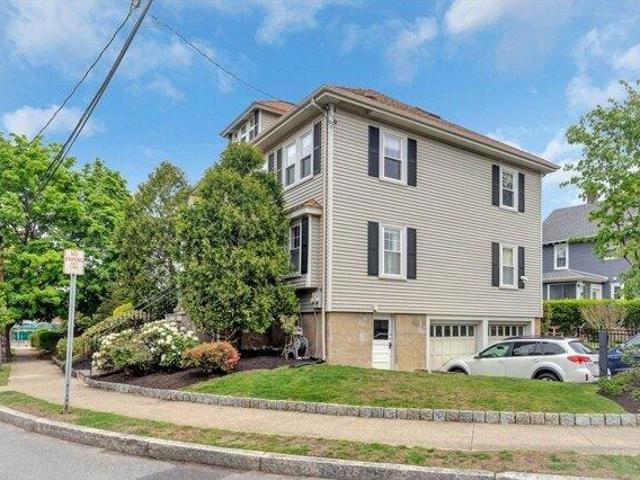 condo with 3 bedroom, Arlington MA ES103931239