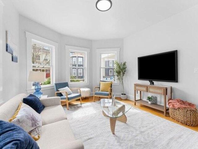condo with 3 bedroom, Arlington MA ES103017773