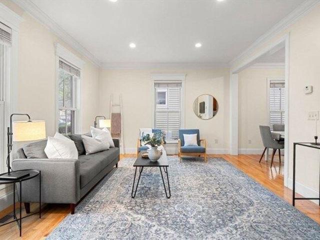 condo with 3 bedroom, Arlington MA ES104010995