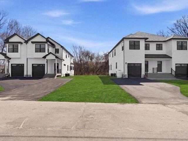 condo with 3 bedroom, Attleboro MA DS102345831