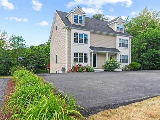 condo with 3 bedroom, Attleboro MA ES103848234