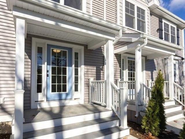 condo with 3 bedroom, Attleboro MA ES103162147