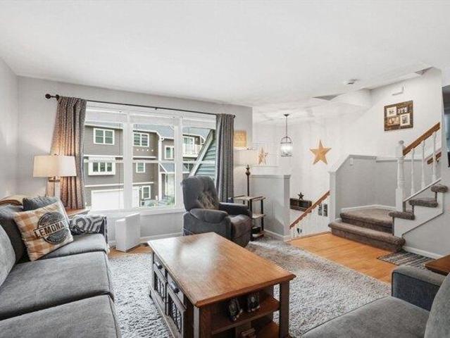 condo with 3 bedroom, Attleboro MA ES103189075