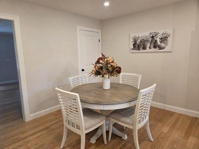condo with 3 bedroom, Attleboro MA ES103189327