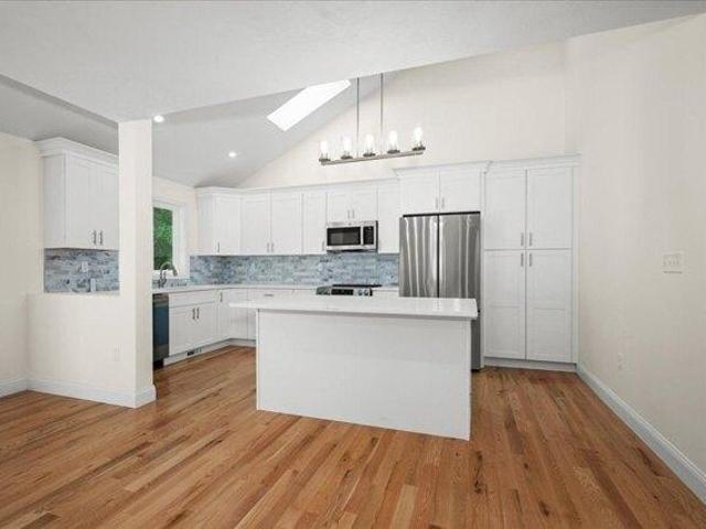 condo with 3 bedroom, Auburn MA ES105350915