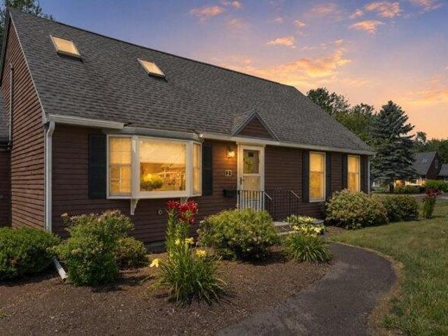 condo with 3 bedroom, Bangor ME DS104481371