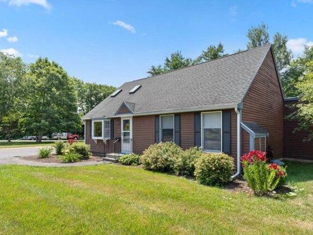 condo with 3 bedroom, Bangor ME ES104481371