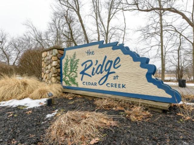 condo with 3 bedroom, Battle Creek MI DLS93213047