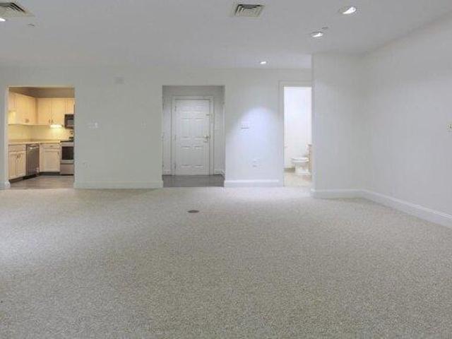 condo with 3 bedroom, Belfast ME ES103433083