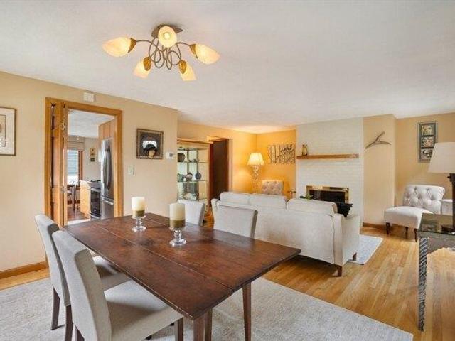 condo with 3 bedroom, Belmont MA ES104410556