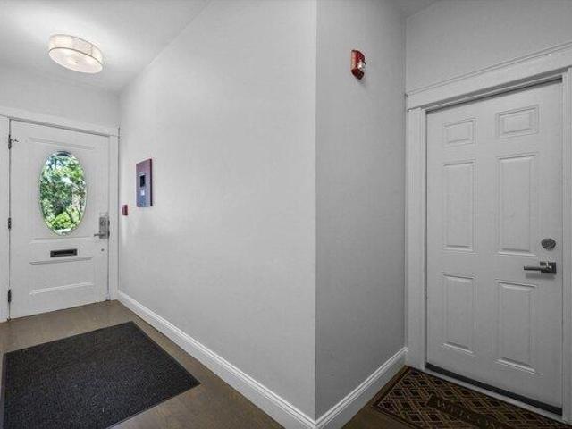 condo with 3 bedroom, Beverly MA ES103432723