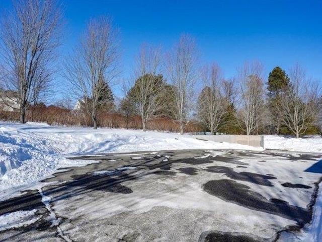 condo with 3 bedroom, Billerica MA DLS102478227