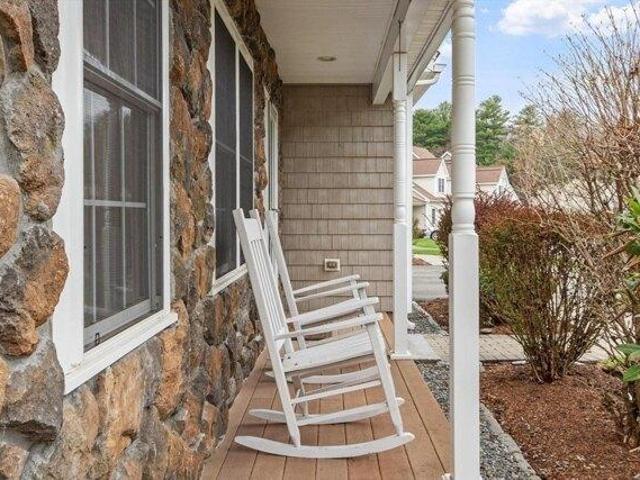 condo with 3 bedroom, Billerica MA DS102709223