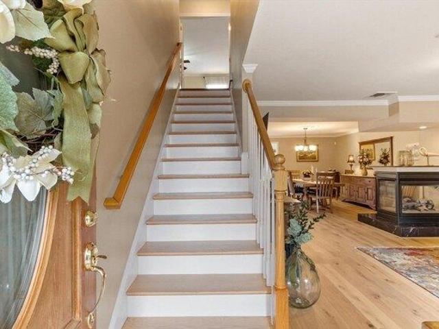 condo with 3 bedroom, Billerica MA ES104758259