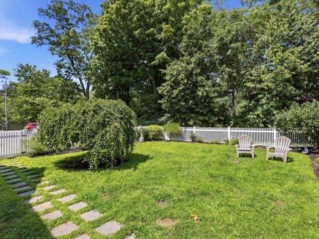 condo with 3 bedroom, Billerica MA ES105094359