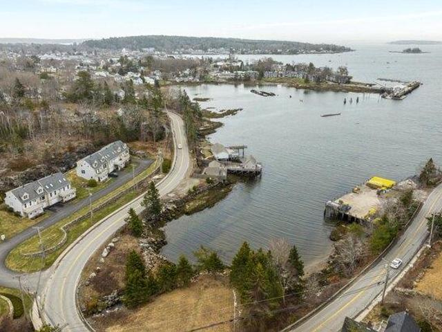 condo with 3 bedroom, Boothbay Harbor ME ES104921353