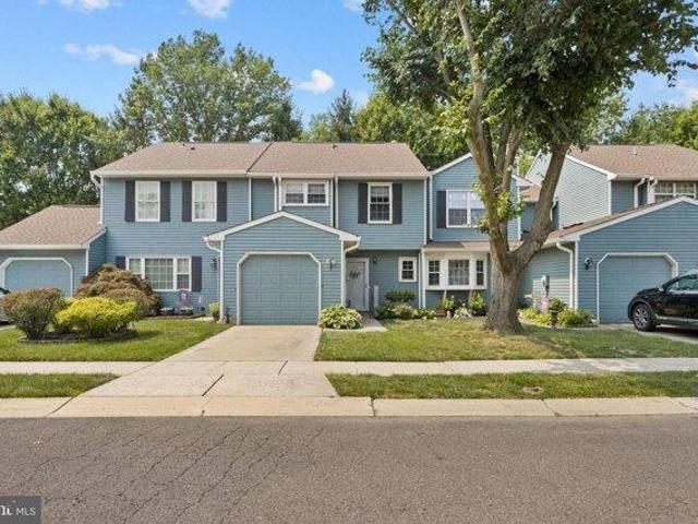 condo with 3 bedroom, Bordentown NJ ES105203478