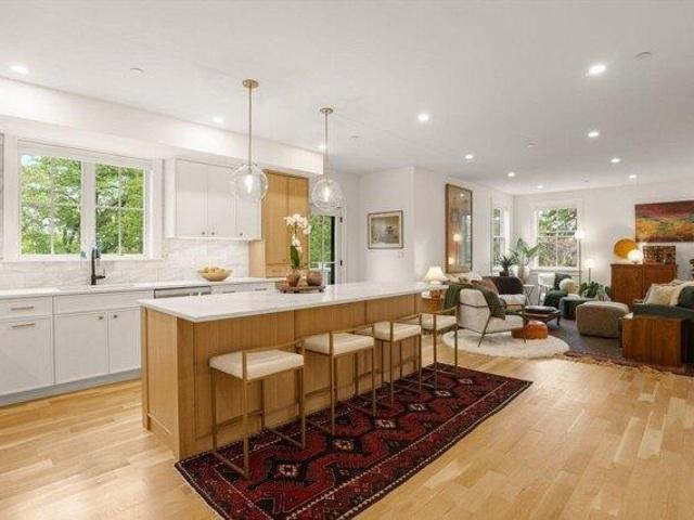 condo with 3 bedroom, Boston MA DLS102346109