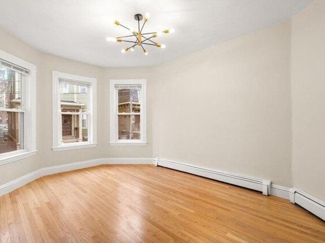 condo with 3 bedroom, Boston MA DLS102444810