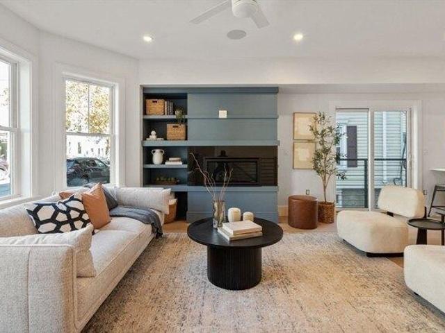 condo with 3 bedroom, Boston MA DLS102445141