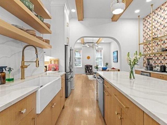 condo with 3 bedroom, Boston MA DLS102448027