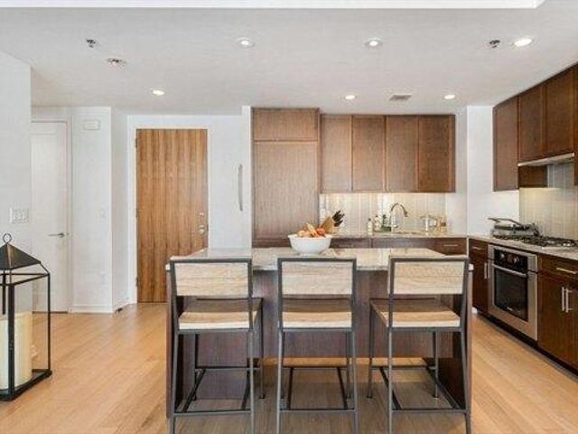condo with 3 bedroom, Boston MA DLS102479645